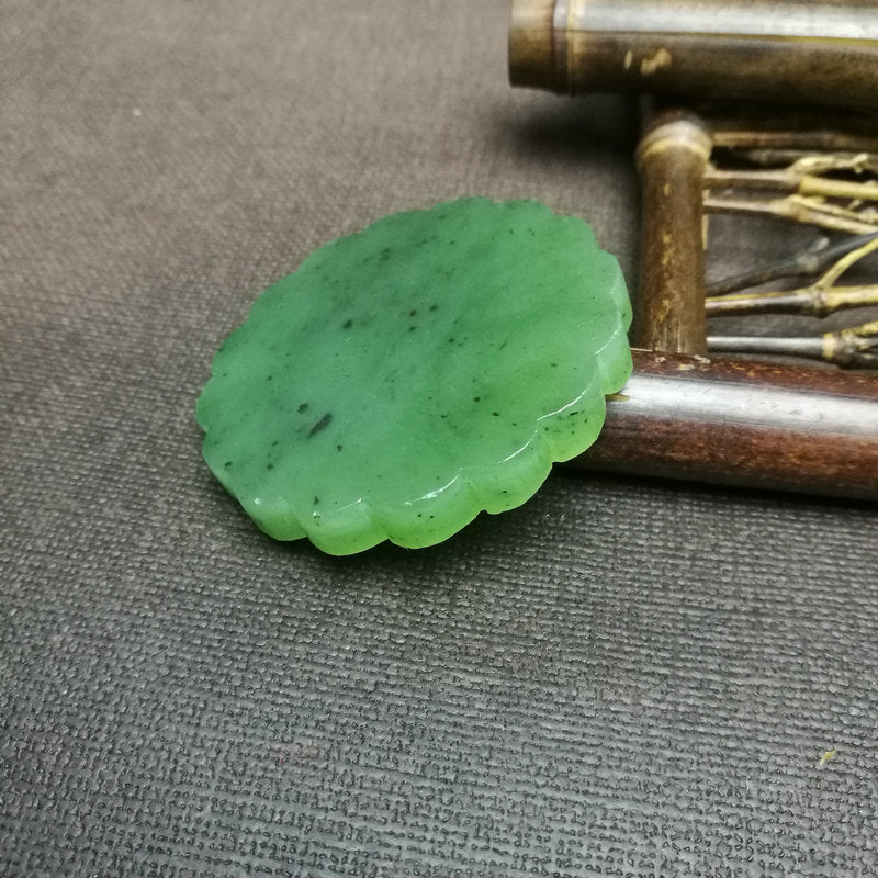 Natural Siberian Jade Rough Nephrite Raw (81g,5.3X1.3cm) – Jade Nature