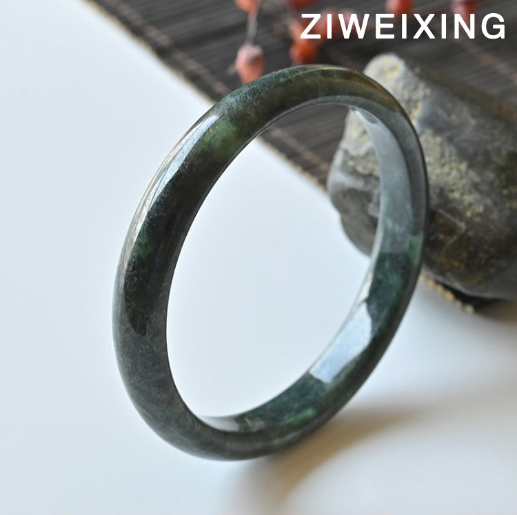 Jade Bangle Spotlight: A Classic 61.3mm Type A Jadeite – Jade Nature
