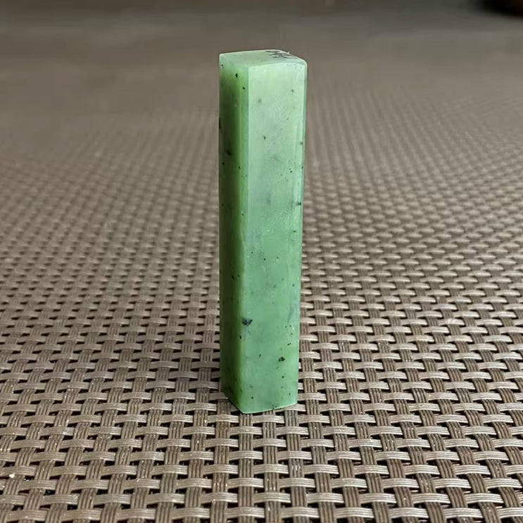 Natural Siberian Jade Rough Nephrite Raw (25g,6.4X1.2X1.2cm)-TUNR453 ...