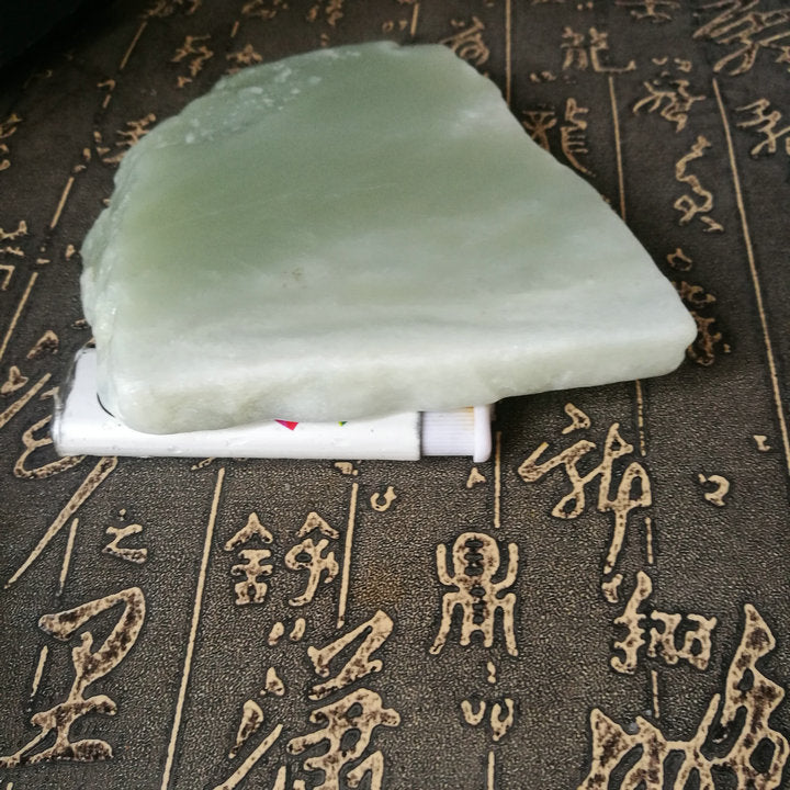 Natural Kunlun Jade Rough Nephrite Raw (389g, 12X10X1.4cm) – Jade Nature