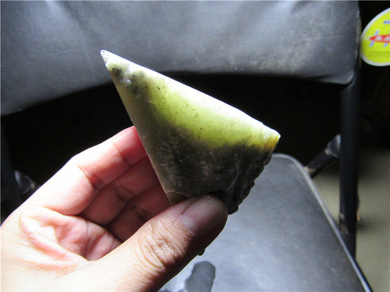 Natural Kunlun Jade Rough Nephrite Raw (354.90g, 87X51X63mm) – Jade Nature